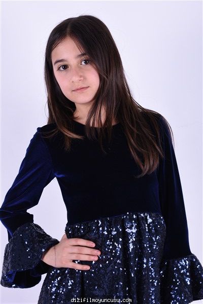 Muğla Dizi Film Sinema Oyuncu Adayımız Fatma 17 Yaşında 142cm Boyunda ...