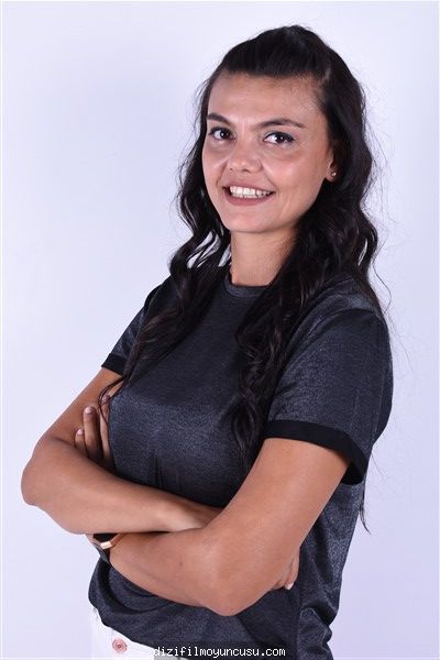 Muğla Dizi Film Oyuncusu Fatma 35 Yaşında 176cm Boyunda 65 Kilo Hedefi ...