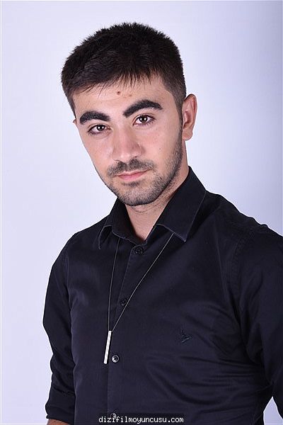 Ankara Dizi Film Sinema Oyuncu Adayımız Mecit 22 Yaşında 194cm Boyunda ...
