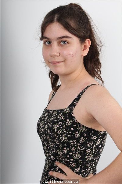 Mersin Dizi Film Sinema Oyuncu Adayımız Cemile 13 Yaşında 160cm Boyunda ...